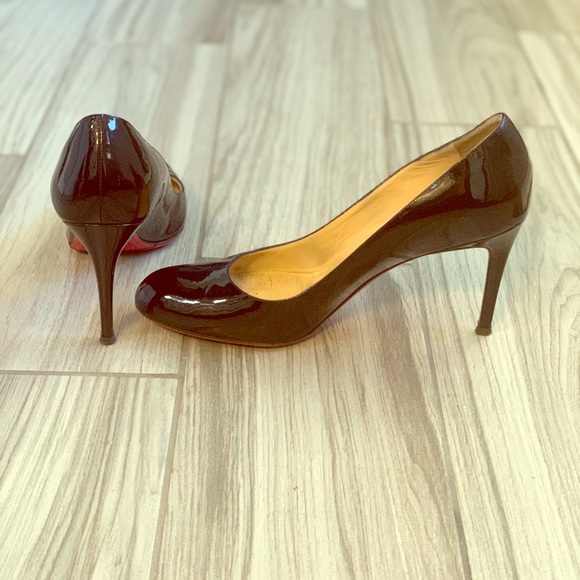 Christian Louboutin | Shoes | Christian Louboutin Classic Black Pumps ...